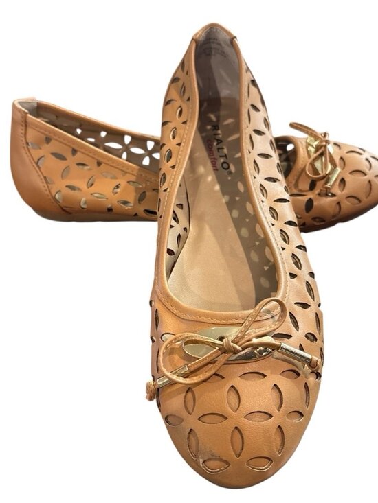 Rialto | Shoes | Rialto Womens Flats Size 8 Brown Design With Laser Cut ...
